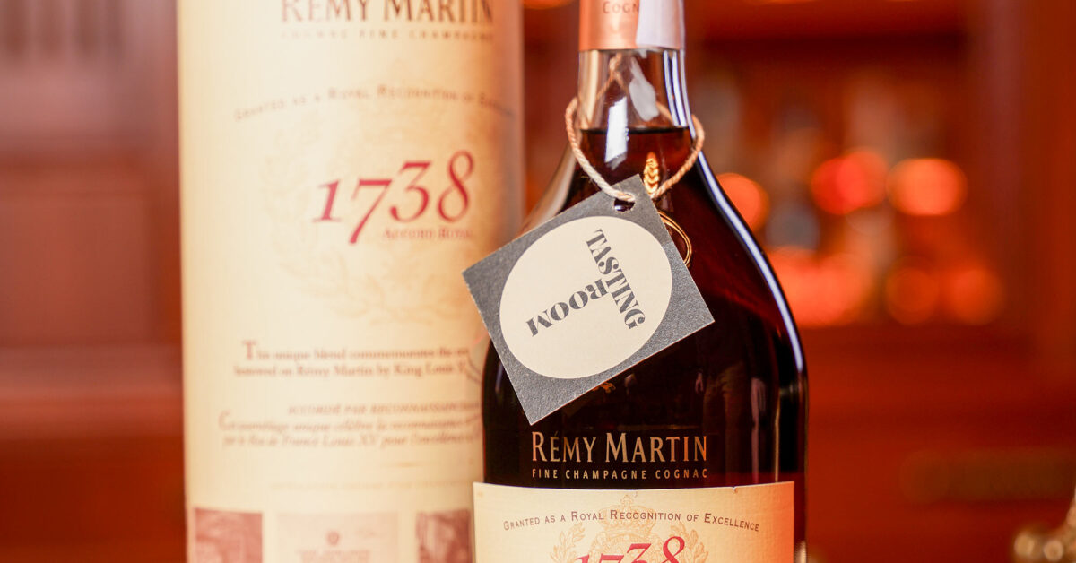 Rémy Martin 1738 70cl - Oaks & Corks
